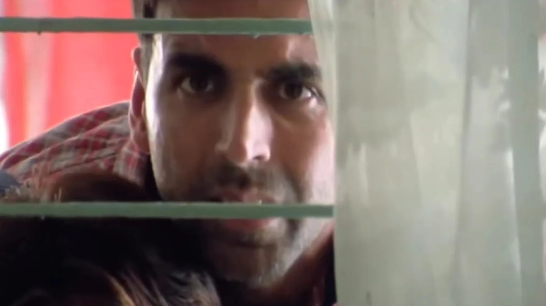 Lekin ye sala kar kya raha hai yaha par - Indian Meme Templates