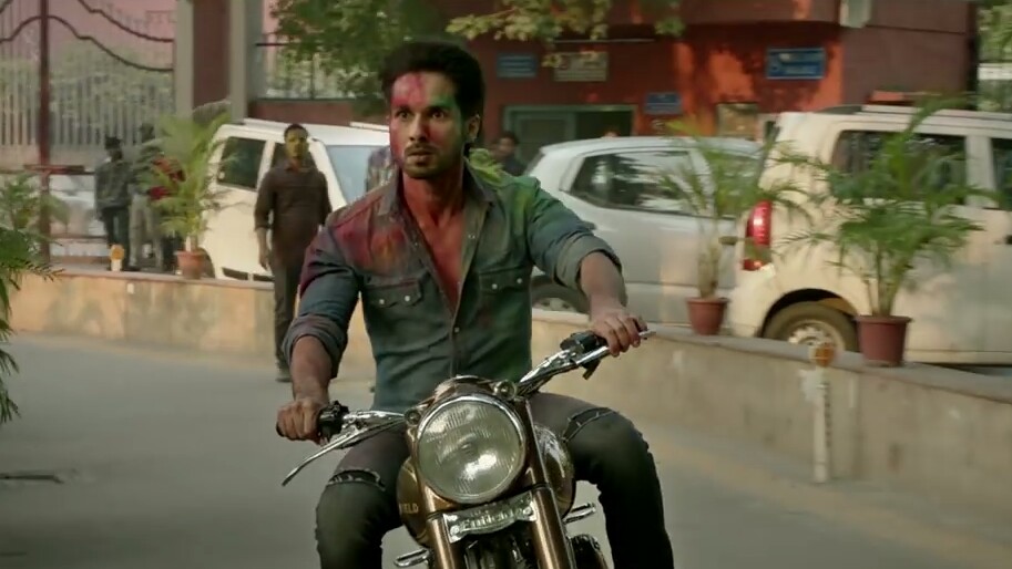 Kisne touch kiya usko madarc**d - Indian Meme Templates